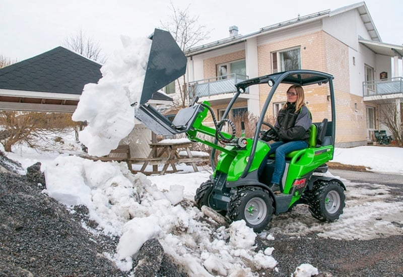 High Tip Bucket | Loader Attachment | Avant NZ
