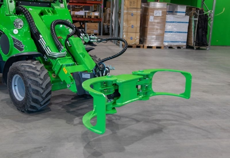 Timber Grab HD | Loader Attachment | Avant NZ