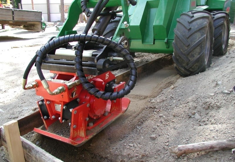 Vibrating Plate | Loader Attachment | Avant NZ